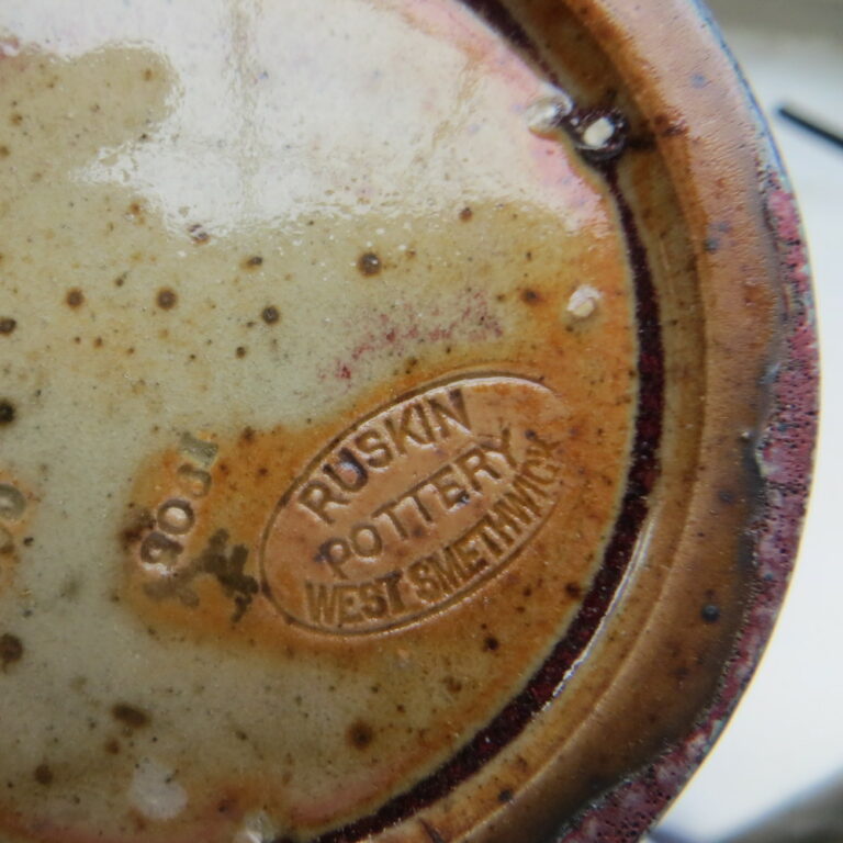 Marks And Labels - Ruskin Pottery